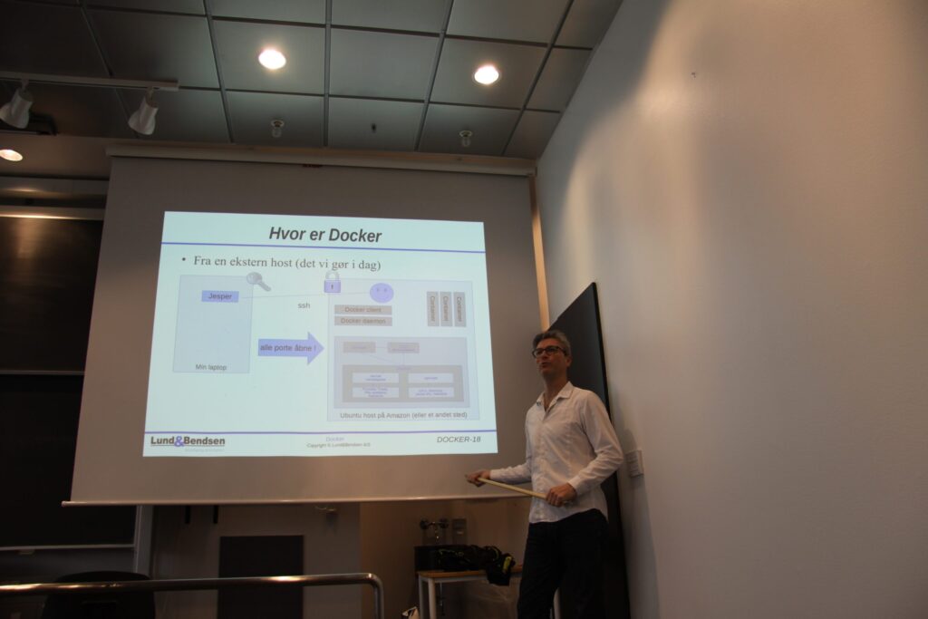 Cloud Docker – en oplagt cloud teknologi til ‘Proof of concept’ Cloud Docker – en oplagt cloud teknologi til ‘Proof of concept’